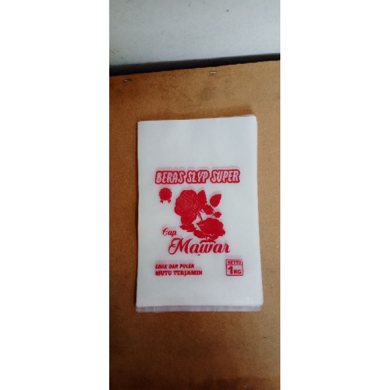 Jual plastik beras 1 kg cap mawar isi 100 lembar) | Shopee Indonesia
