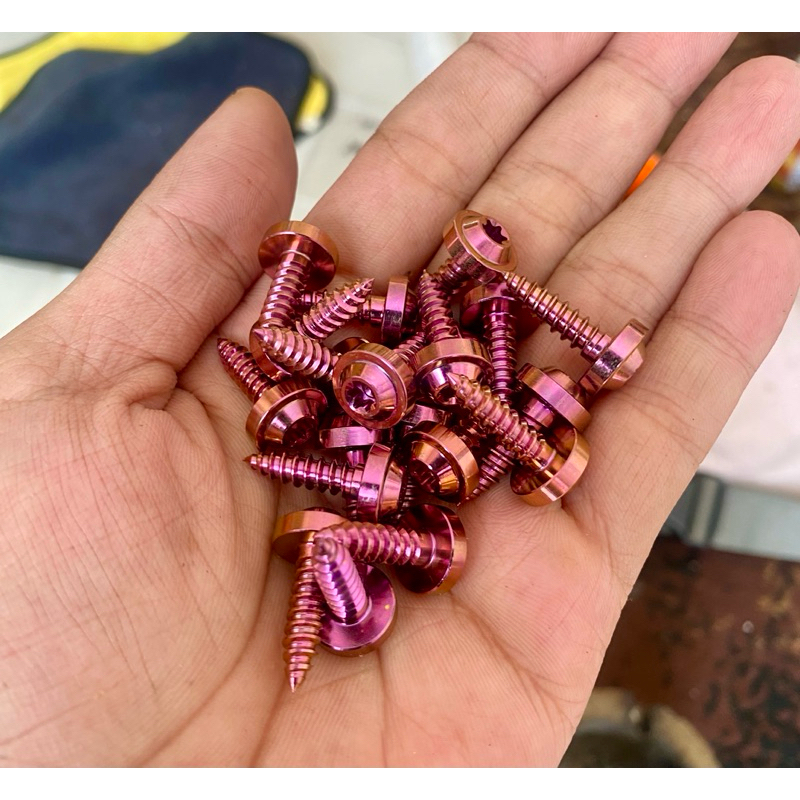 Jual baut body yamaha titanium honda / baut bodi titanium yamaha / baut ...
