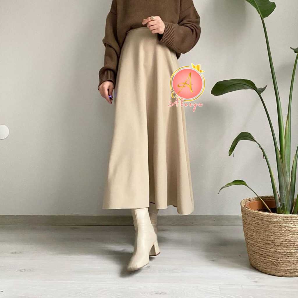 Jual ALEEYA Rok Suede Panjang / ADISTHI Maxi Skirt Suede (2118 ...