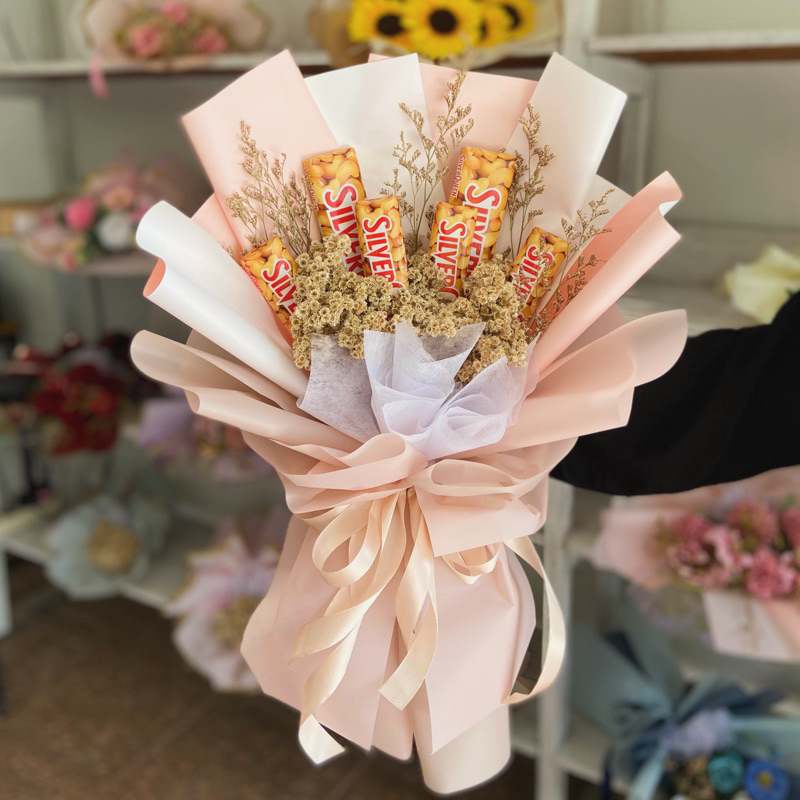 Jual Buket bunga coklat edeweis bunga kering mix silverqueen Buket ...