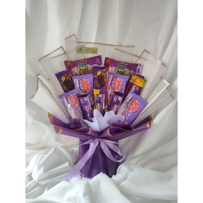 Jual bouquet snack tema warna/ buket Snack wisuda/ buket Snack ulang ...