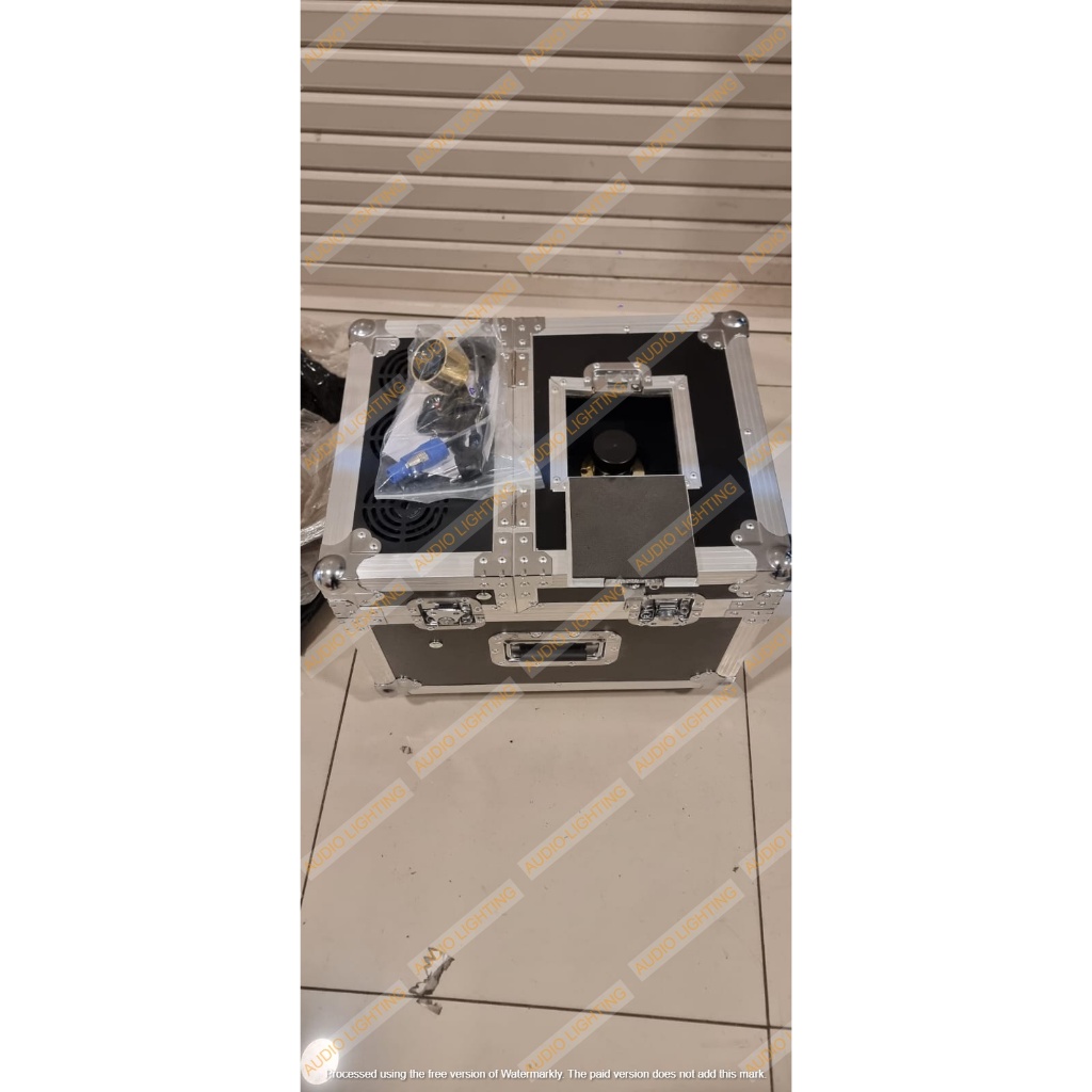 Jual Mesin hazer 600 watt - mesin asap kabut 600 watt hardcase | Shopee ...