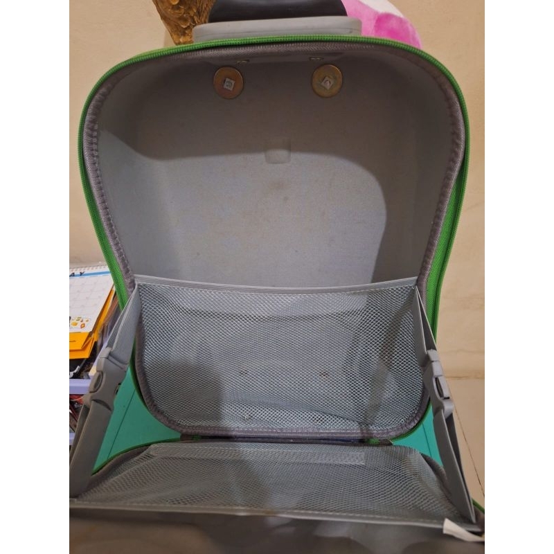 Jual Koper ben tenBen 10 Uk 31 x 10 x 43 Roda tiga Limited edition ...