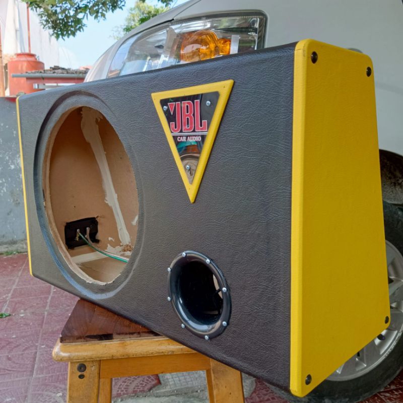 Jual BOX SUBWOOFER 12inch BAHAN MDF COCOK BUAT SEGALA JENIS MOBIL ...