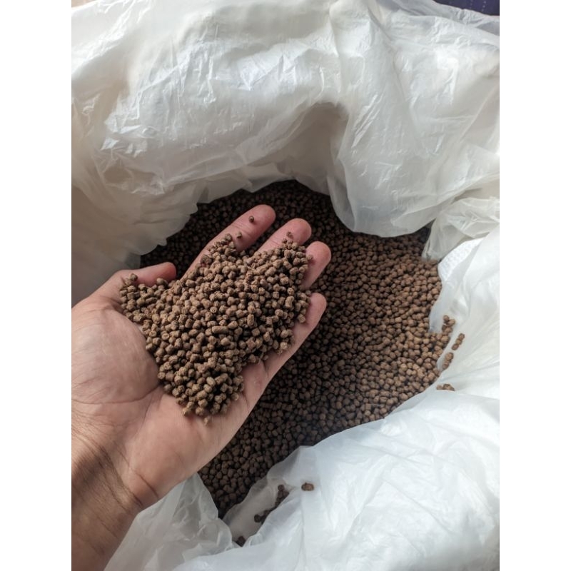 Jual Pelet pakan ikan Lele/ gurame/ mujair/ ikan air tawar lain nya ...