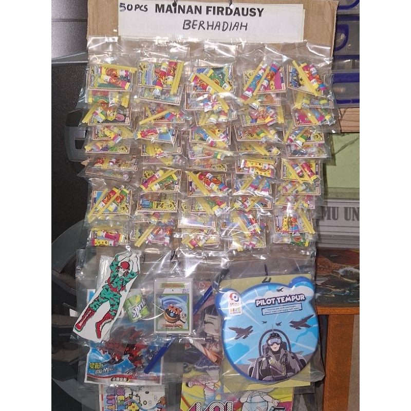 Jual mainan renceng berhadiah balon berhadiah isi 25 pcs | Shopee Indonesia