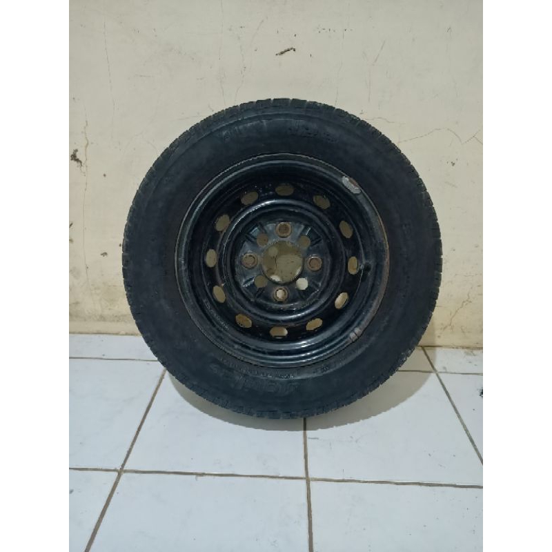 Jual velg kaleng copotan Avanza 2006 R13 PCD 114 + ban | Shopee Indonesia