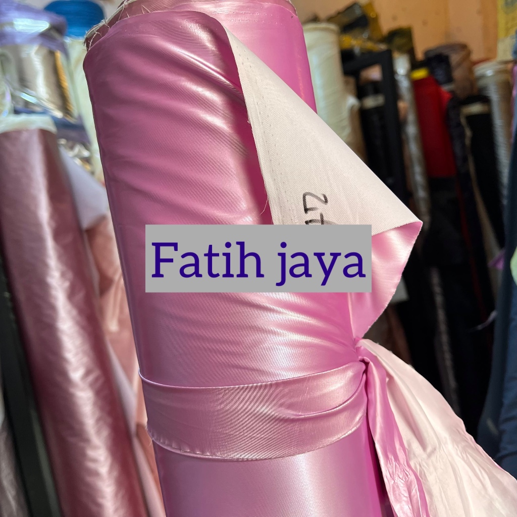 Jual Kain Polos Holo Warna Ungu Coating Cocok Untuk Tas Puffy | Shopee ...