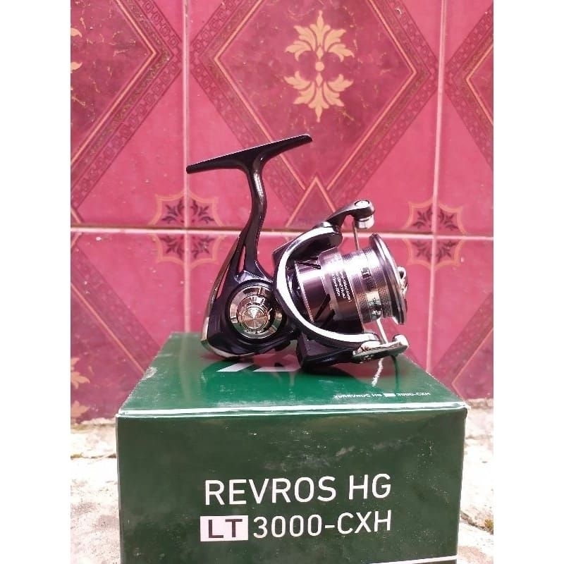 Jual REEL DAIWA REVROS HG LT 3000 CXH | Shopee Indonesia