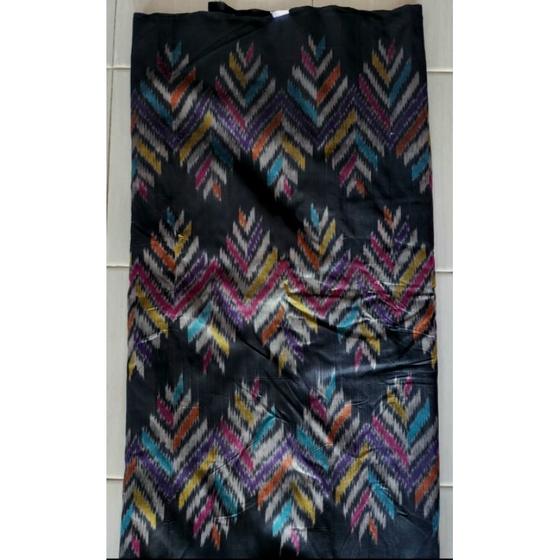 Jual Kain Ikat tenun Asli Sengkang, kamen bali bahan rok recomended ...
