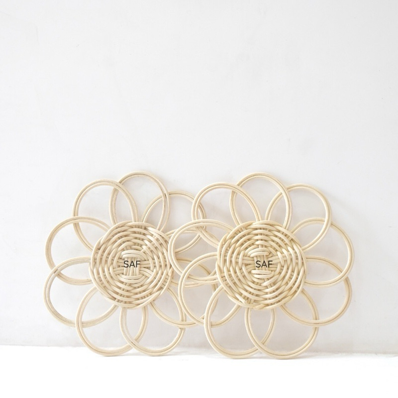 Jual Coaster anyaman bunga bambu / tatakan gelas / properti foto ...