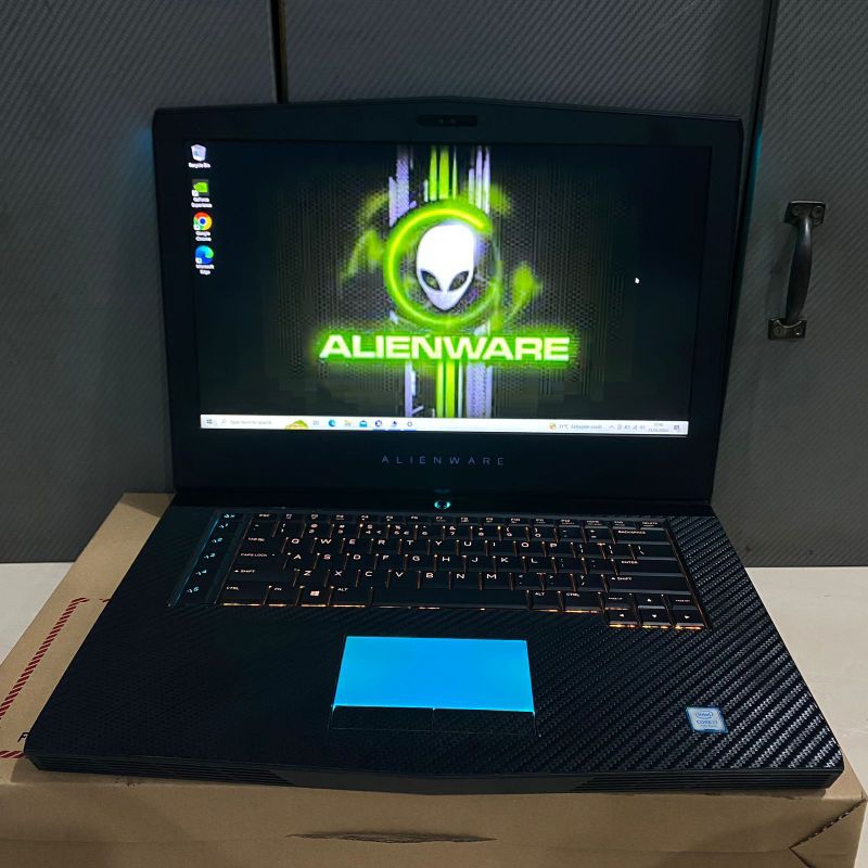 Jual Laptop Dell Alienware 15 R3 Intel Core i7-7700HQ Ram 16Gb / SSD ...