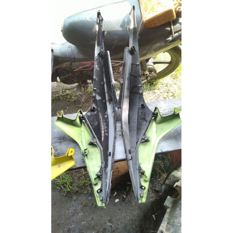 Jual BODY SET KANAN KIRI YAMAHA XEON KARBU 125 XEON RC 125 oASLI ...