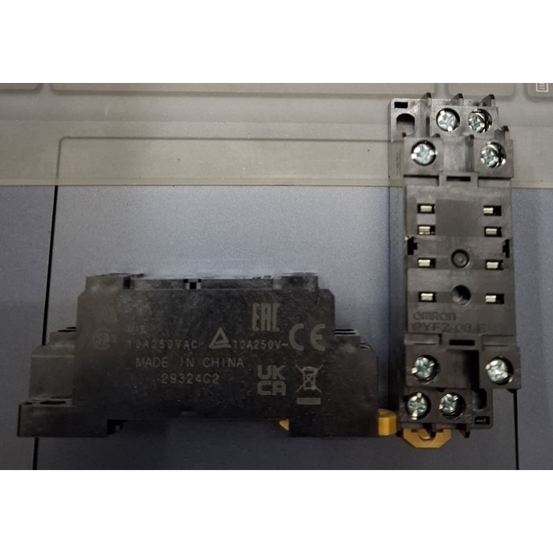 Jual Socket Relay PYFZ-08-E 8Pin Untuk MY2 & H3Y Omron Original,Harga ...