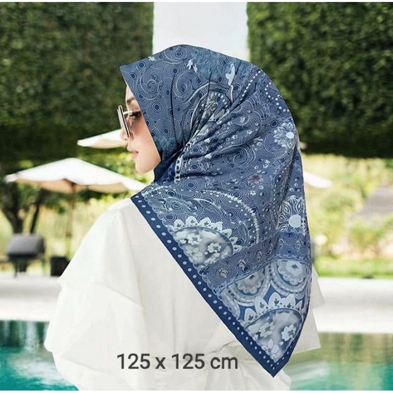 Jual LANIYAA DENIM - JILBAB SEGI EMPAT VOAL SUBLIM VOAL PRINTING ...
