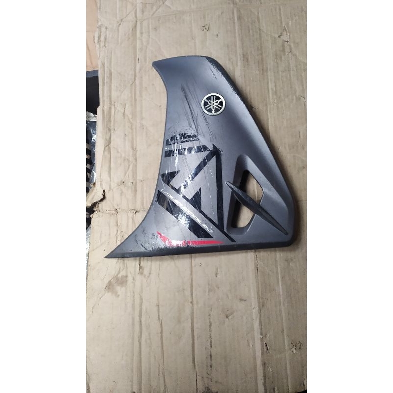 Jual sayap kiri aerox 125 bekas original | Shopee Indonesia