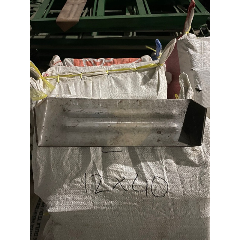 Jual Daun roda tapak lebar jumbo 12x40cm | Shopee Indonesia