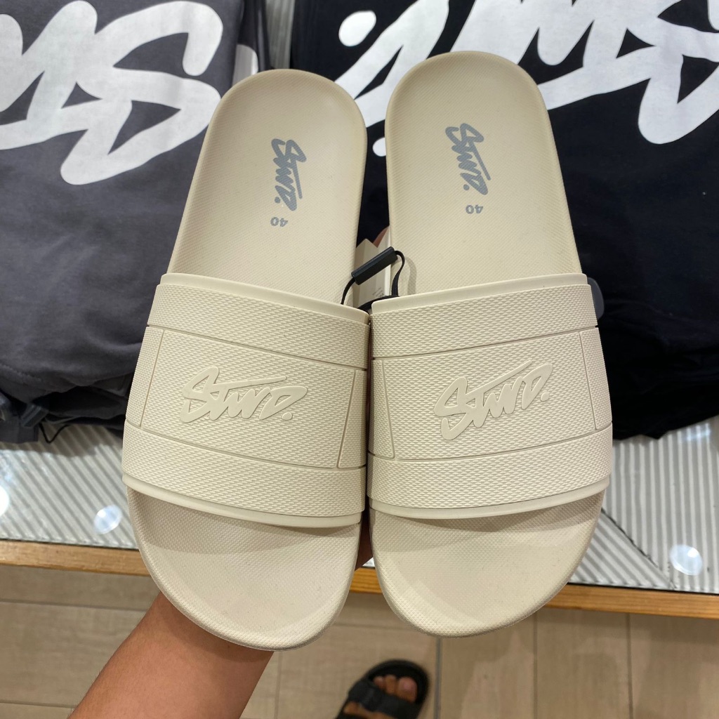 Jual Jastip. Sandal Logo STWD Pull&Bear (Man) REBAJA | Shopee Indonesia