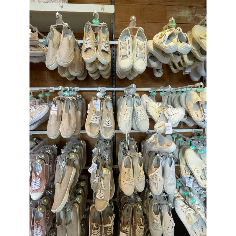 Jual JASTIP SEPATU RUBI BY METHA | Shopee Indonesia