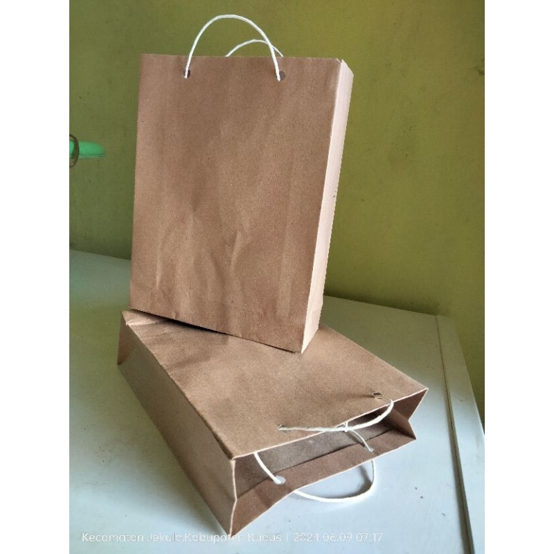 Jual PAPER BAG POLOS TANGGUNG TALI KERTAS | Shopee Indonesia