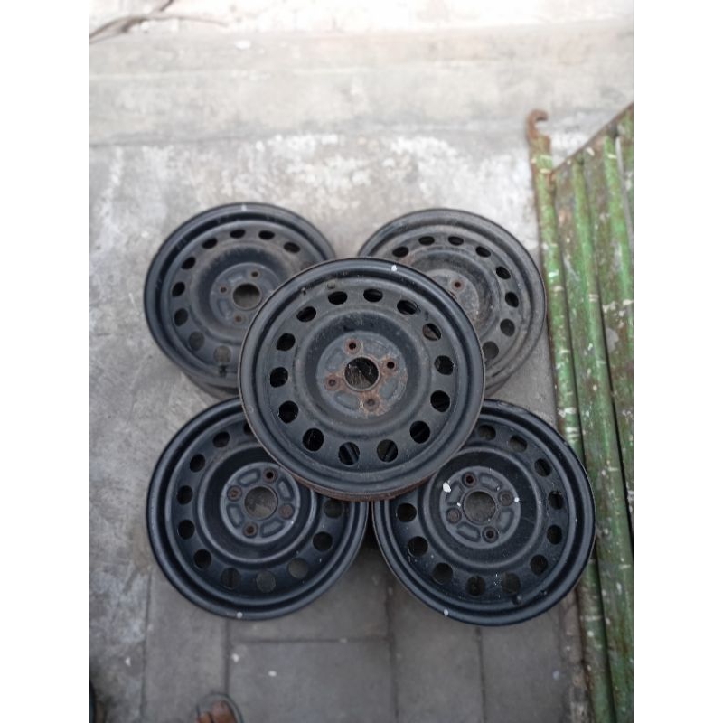Jual velg kaleng besi toyota great corolla | Shopee Indonesia