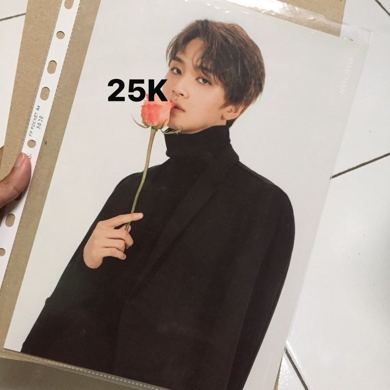 Jual HAECHAN POSTER A4 NCT OFFICIAL MERCHANDISE | Shopee Indonesia