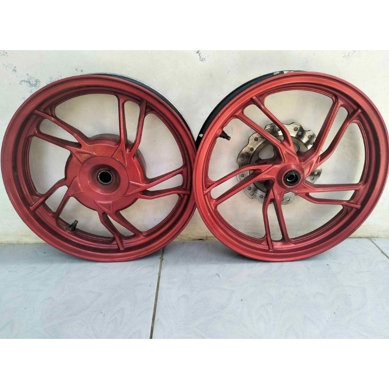 Jual Velk Vario LED New LED Old KZR Sepasang Dengan Piringan Repaint ...