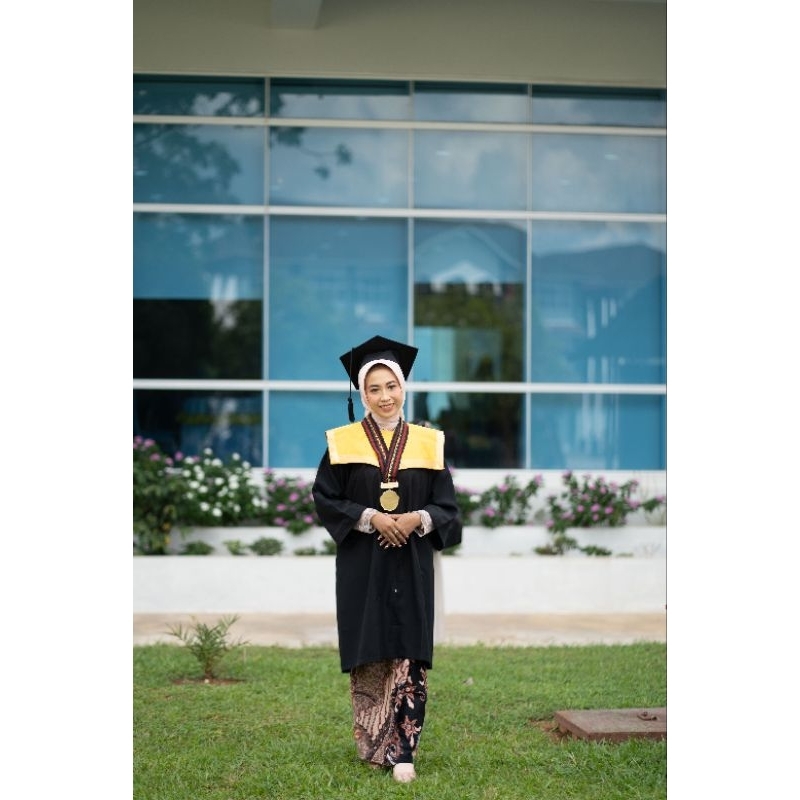 Jual jubah dan toga wisuda | Shopee Indonesia