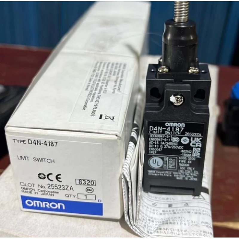 Jual LIMIT SWITCH OMRON D4N-4187 ORIGINAL ASLI | Shopee Indonesia
