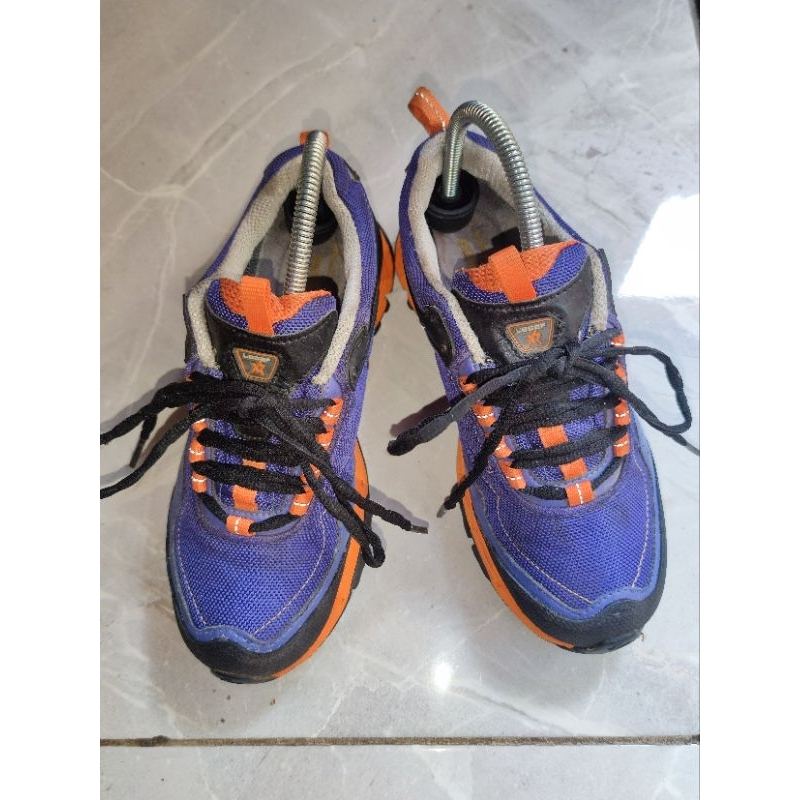 Jual Sepatu Outdoor LECAF XRUNNING Kondisi Bagus | Shopee Indonesia