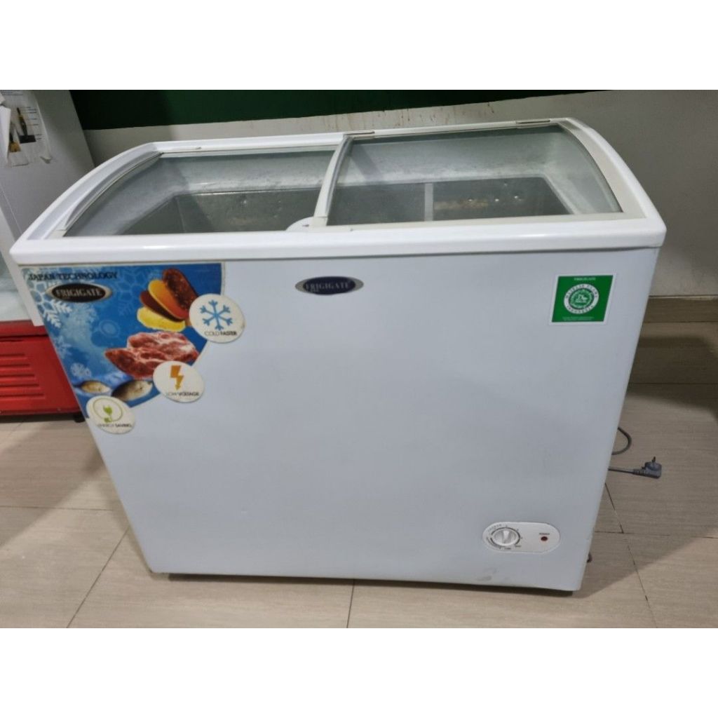 Jual CHEST FREEZER BOX FRIGIGATE LEMARI ES KRIM F-210 SD 115 WATT 210 ...