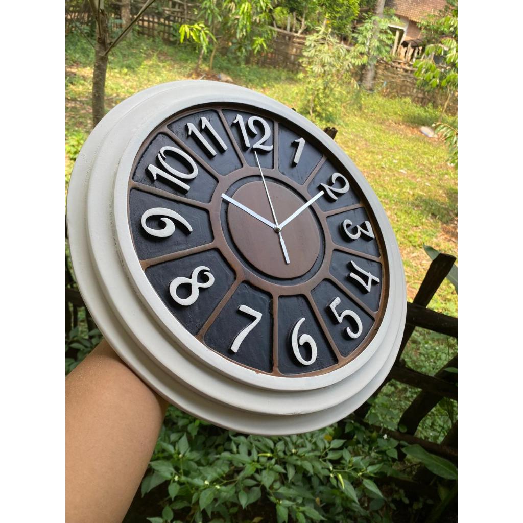 Jual Jam dinding kayu jati model klasik lis tumpuk ukuran 35cm | Shopee ...