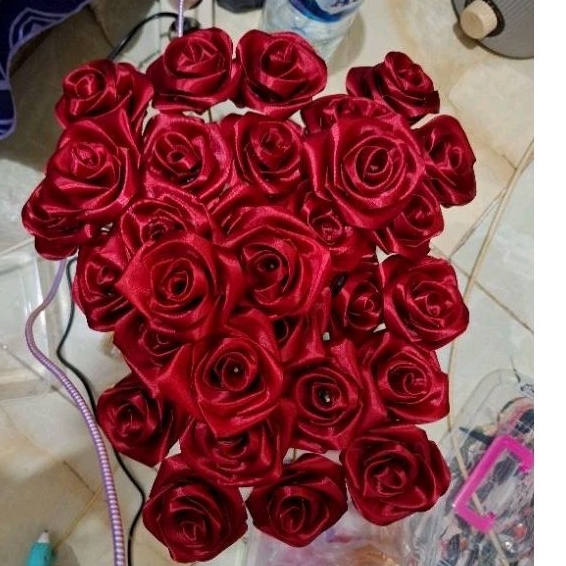 Jual (De'flourish) Bunga Pita Satin Maroon dan Biru Jumbo untuk Hiasan ...