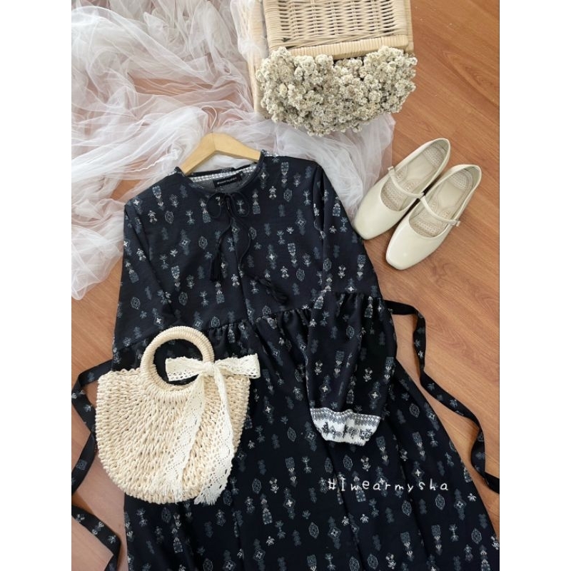 Jual MINOR CELLIA DRESS | Shopee Indonesia