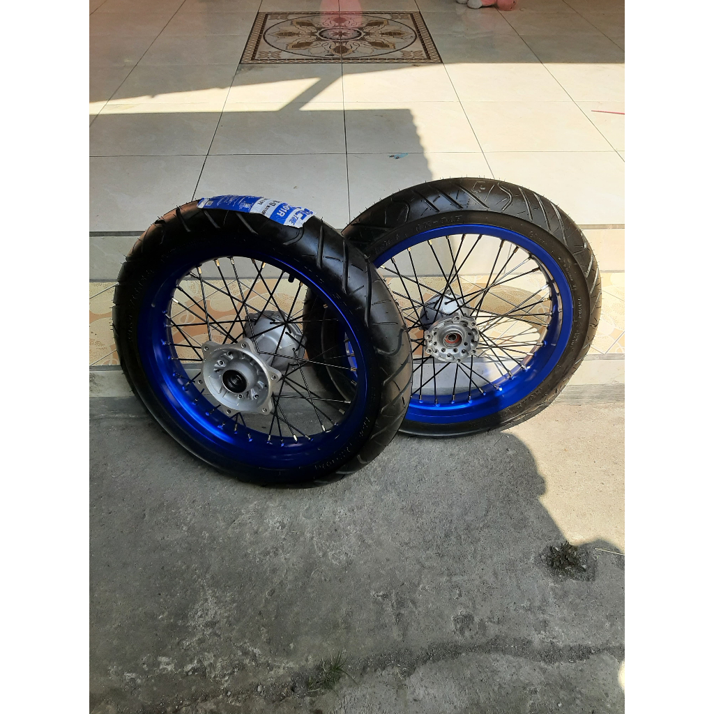 Jual Roda Set Supermoto WR155 Ring 17 Ban IRC Baru Tromol Original ...