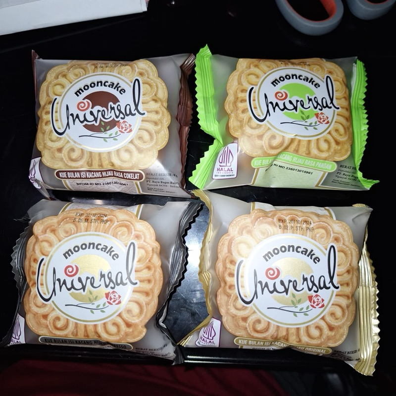 Jual UNIVERSAL Moon Cake 60gram aneka rasa | Shopee Indonesia