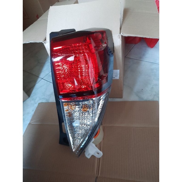 Jual Lampu Rem Stoplamp Berhenti Belakang Mobil Brake Tail Stop Lamp ...
