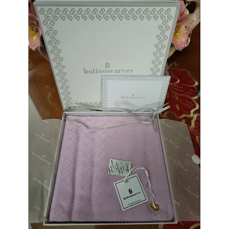 Jual buttonscarves everyday tapis embossed pink peony(New) | Shopee ...