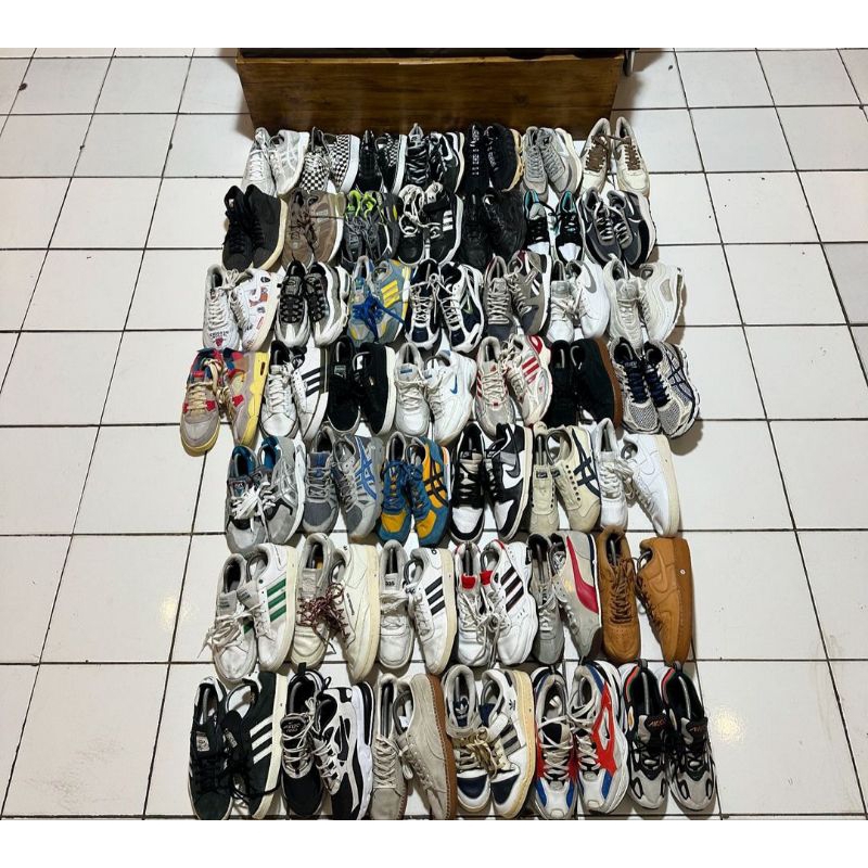 Jual borongan sepatu | Shopee Indonesia