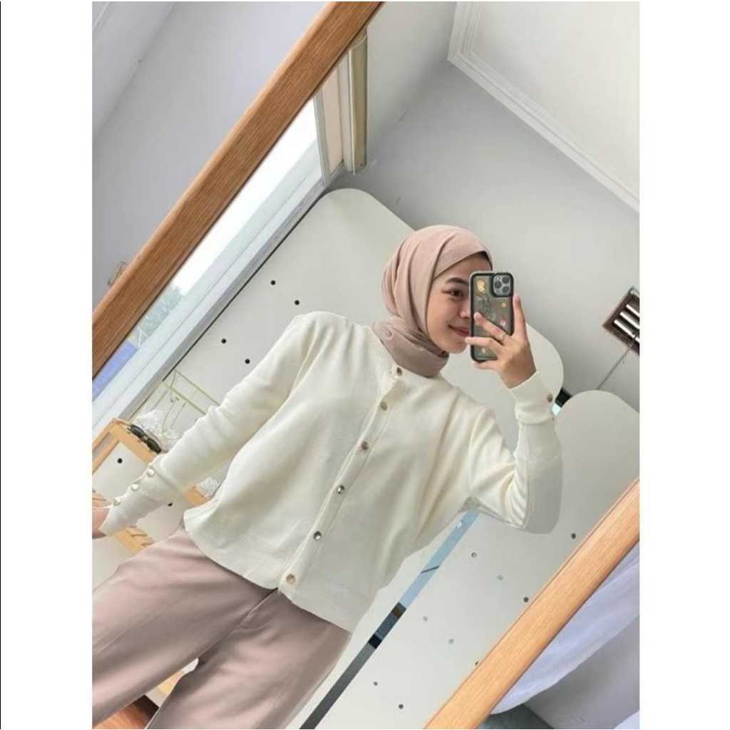 Jual Starla Cardigan Basic Kancing Gold Tebal Premium | Shopee Indonesia