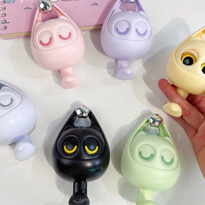 Jual HJ6 Gantungan Kait Mata kucing berkedip lucu kreatif Hook Kait ...