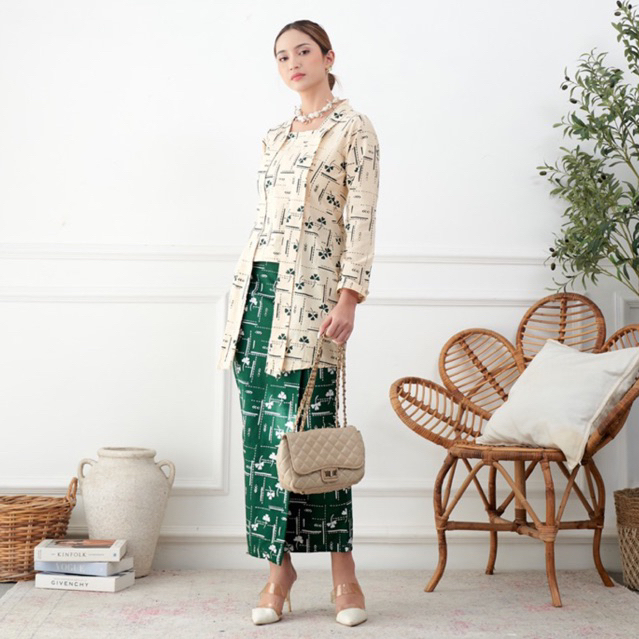 Jual Kutubaru Klasik / Atasan Wanita Batik Cap / Kemeja Batik Cap ...