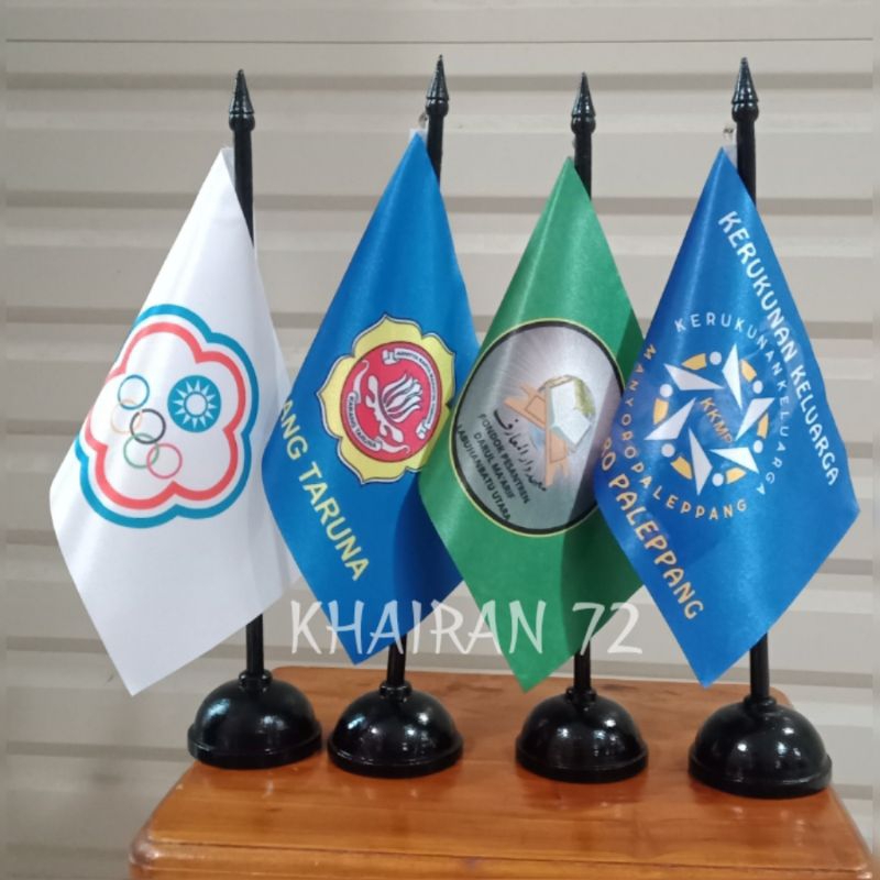 Jual bendera meja coustem pakai tiang kayu | Shopee Indonesia