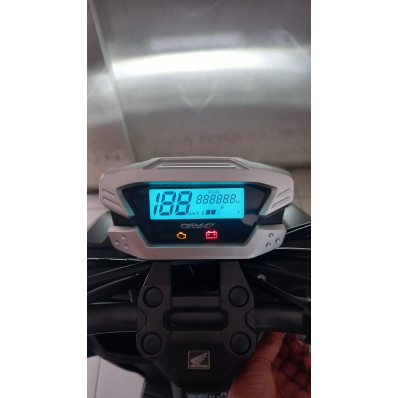 Jual Garnish Panel Meter BeAT Street K1A 61304K1AA00 | Shopee Indonesia