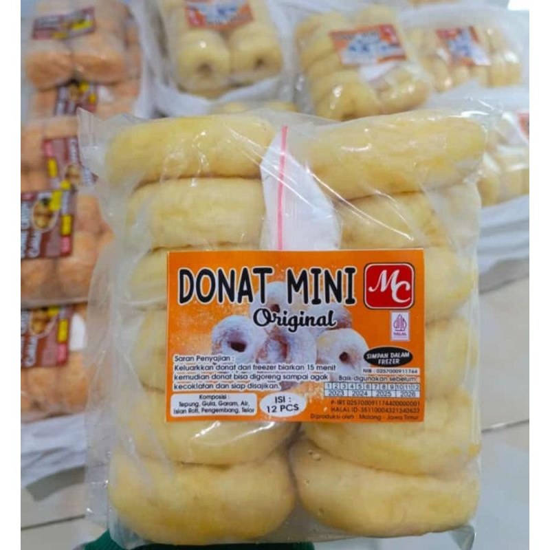 Jual Donat mini isi 10-12 free gula tabur | Shopee Indonesia