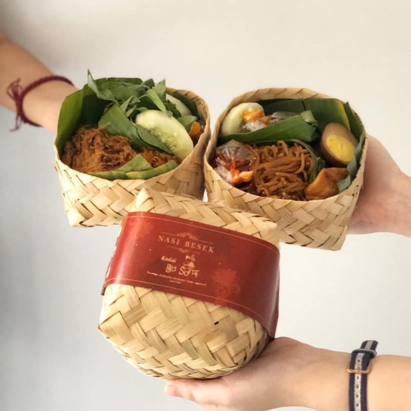 Jual Sepasang Besek Bambu 10x10 Natural / Besek Souvenir dan Snack Box ...