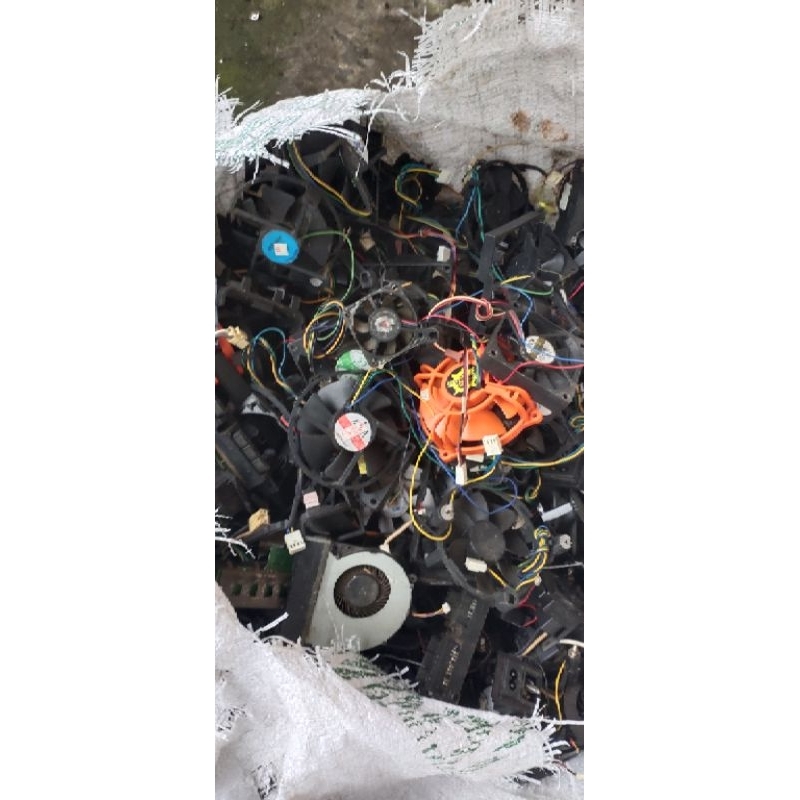 Jual kipas fan 12v bekas komputer laptop ps2 procesor intel tapedack ...