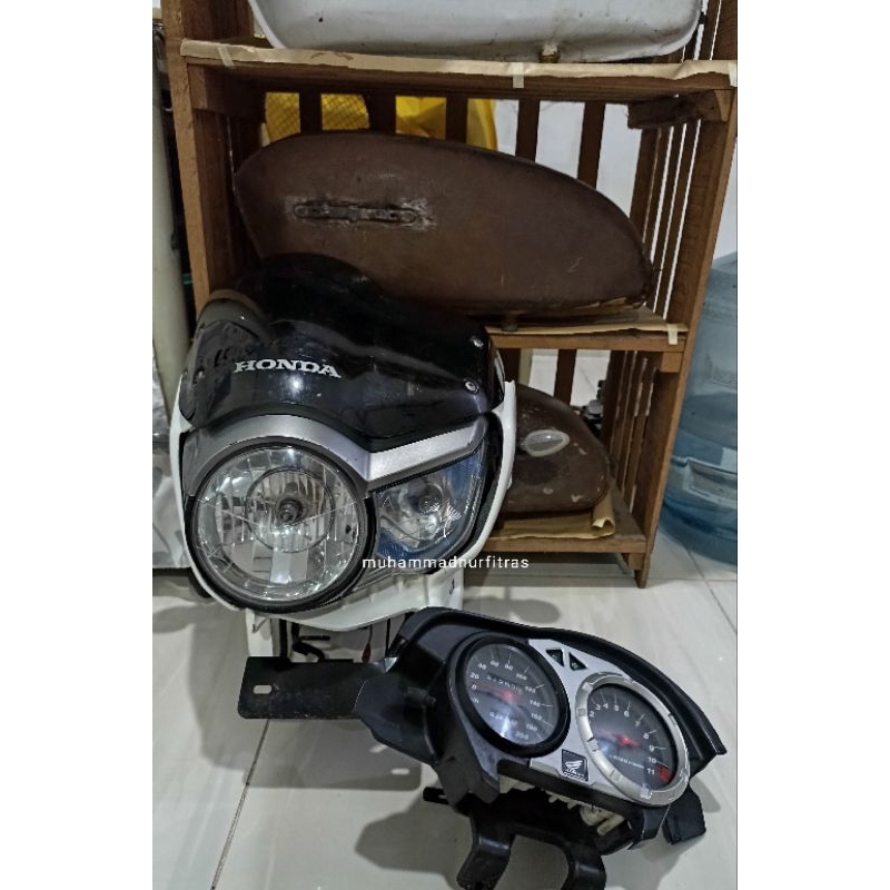 Jual Lampu tiger revo PC albino | Shopee Indonesia