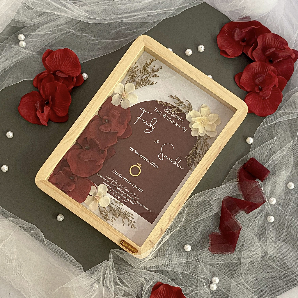 Jual Frame Mahar Pernikahan Akrilik Transparan Camelia Mahar Acrylic ...