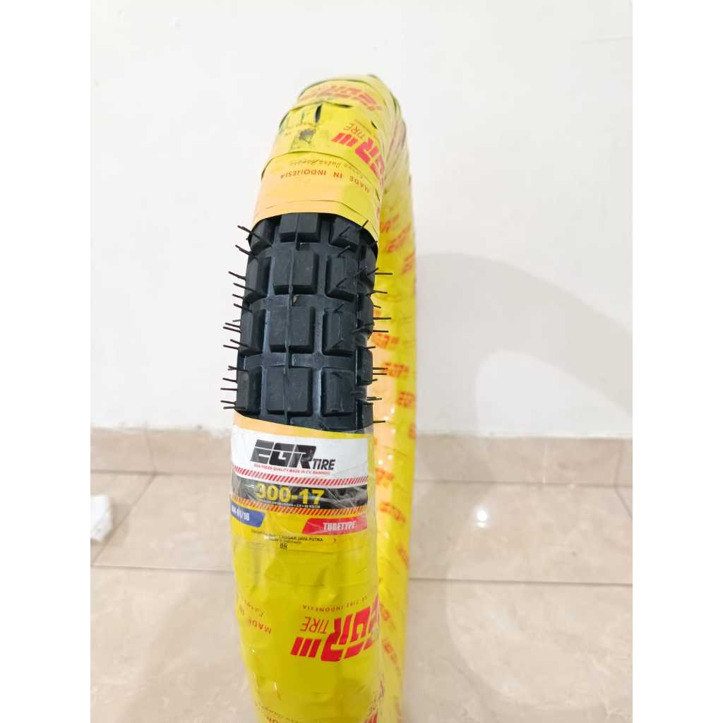 Jual ban trail ukuran 300 ring 17 ban semi trail cocok untuk bebek ...